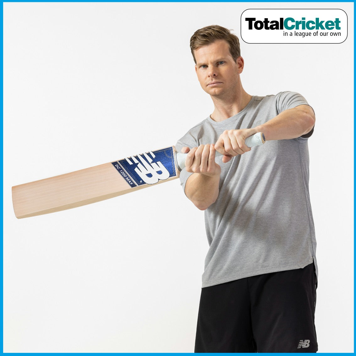 New Balance 2025 DC 800 S/H Bat – TotalCricket